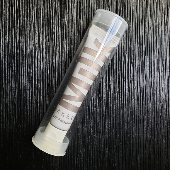 Milk Makeup | Makeup | Milk Makeup Eye Pigment In Peep Show Eyeshadow ...